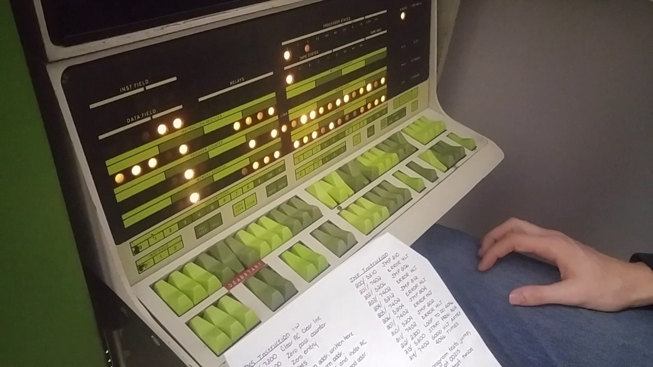 PDP-12: Modifying a Program and Single-Stepping - YouTube
