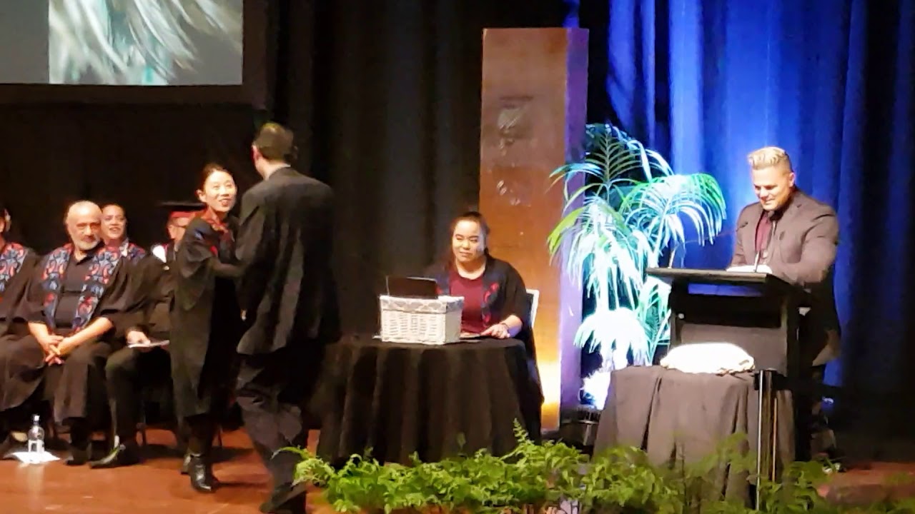 Computer Graduation TWOA 2018 - YouTube