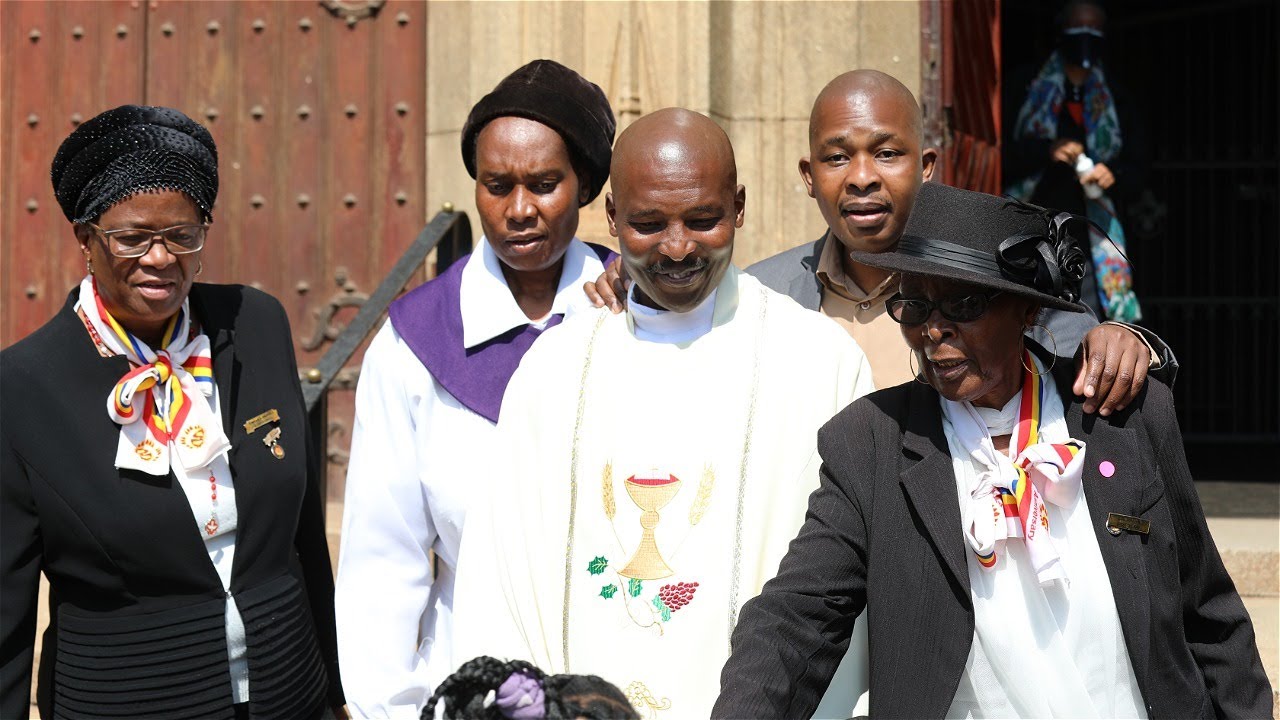 O Se Lebale Maikano - YouTube