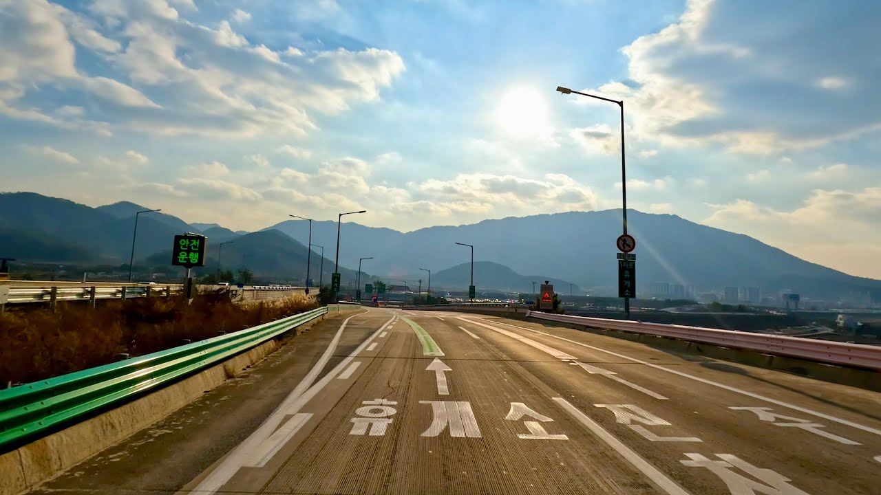 [4K] Clear Day, Busan Changwon Expressway Drive | Geumjeong - Changwon ...