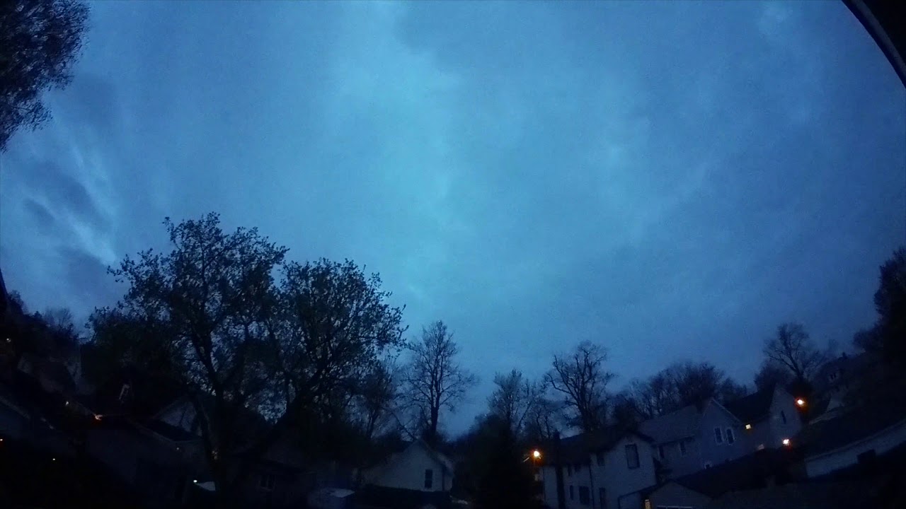 May 3,2019 Time Lapse Weird Blinking RED Night SKY!! - YouTube