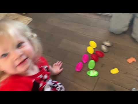 Learning colors with Kid Ruhls