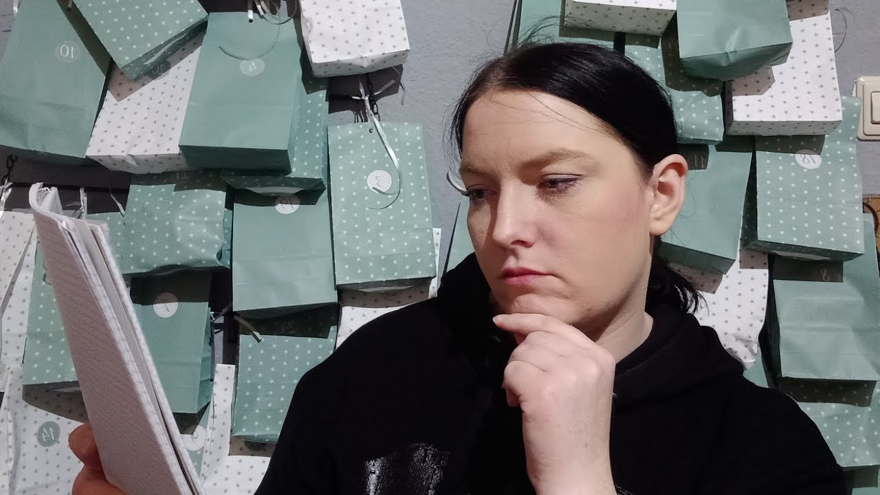 Ich beantworte 10 Fragen von euch | November 2022 | Chrissi G - YouTube