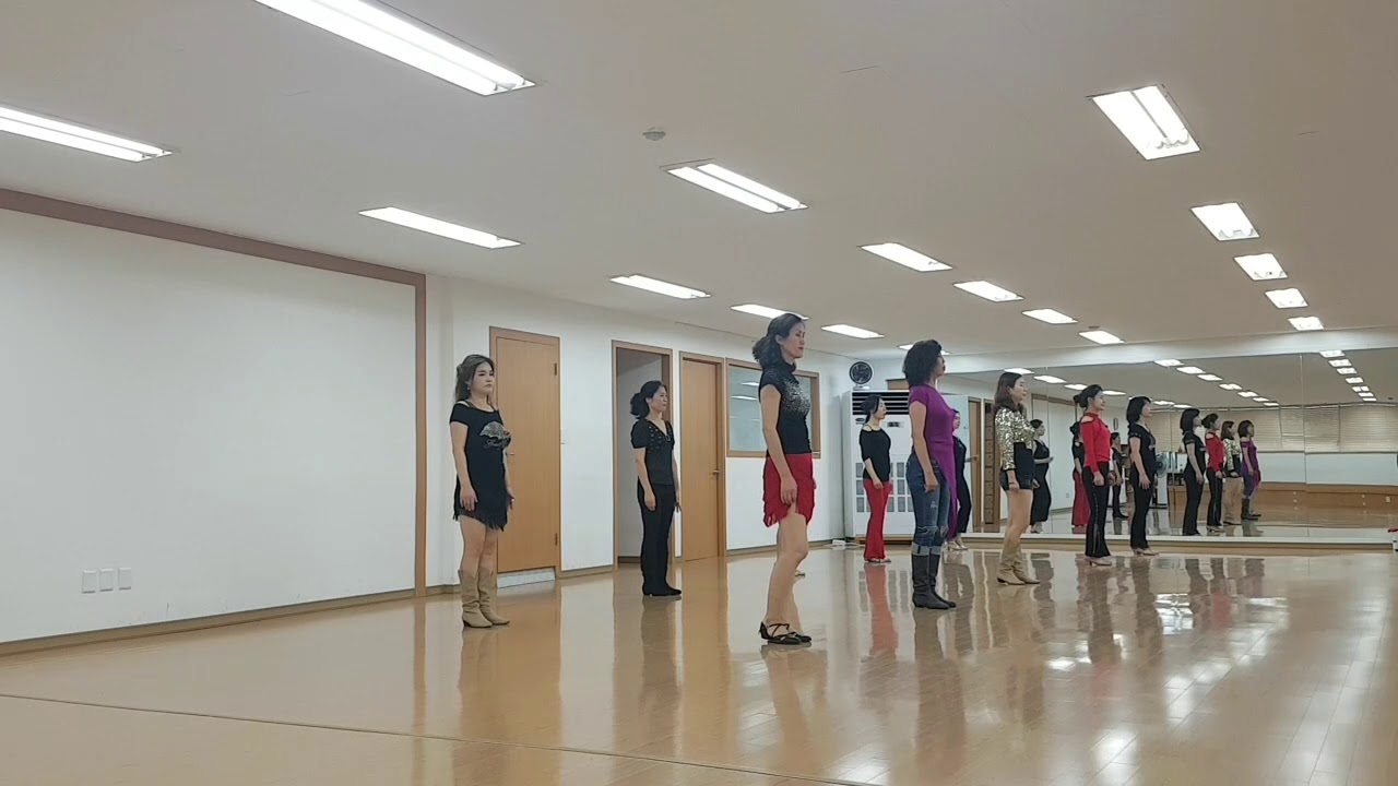 Your Disco - Line Dance - YouTube