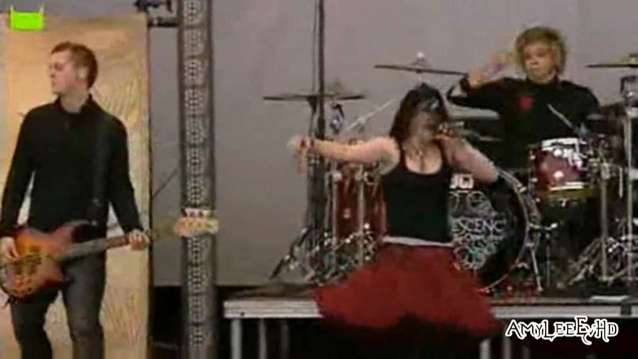 Evanescence Haunted (Download Festival 2007) HD - YouTube