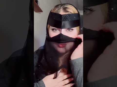 Saudi Arabia girl dance saudi Arabian single niqab women dance 