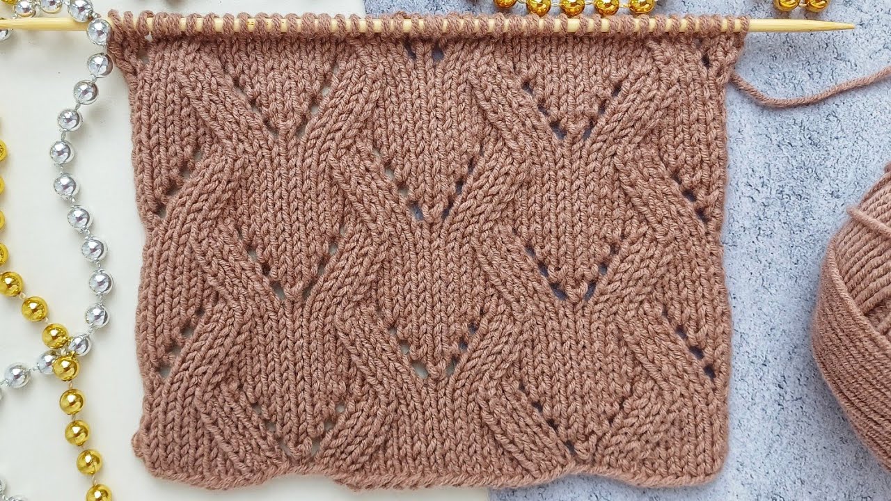Симпатичный несложный узор с лёгким ажуром/ Схема узора/ Cute openwork pattern - YouTube