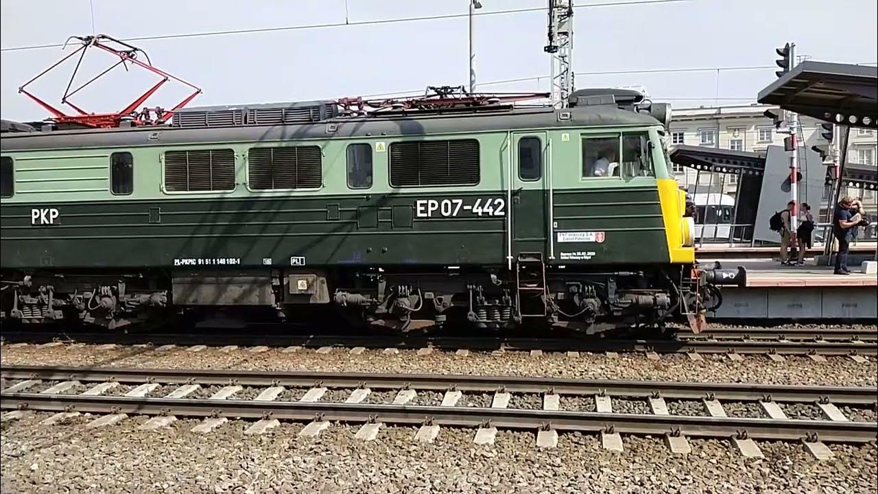 start ic z ep07-442 na stacji Gdynia główna - YouTube