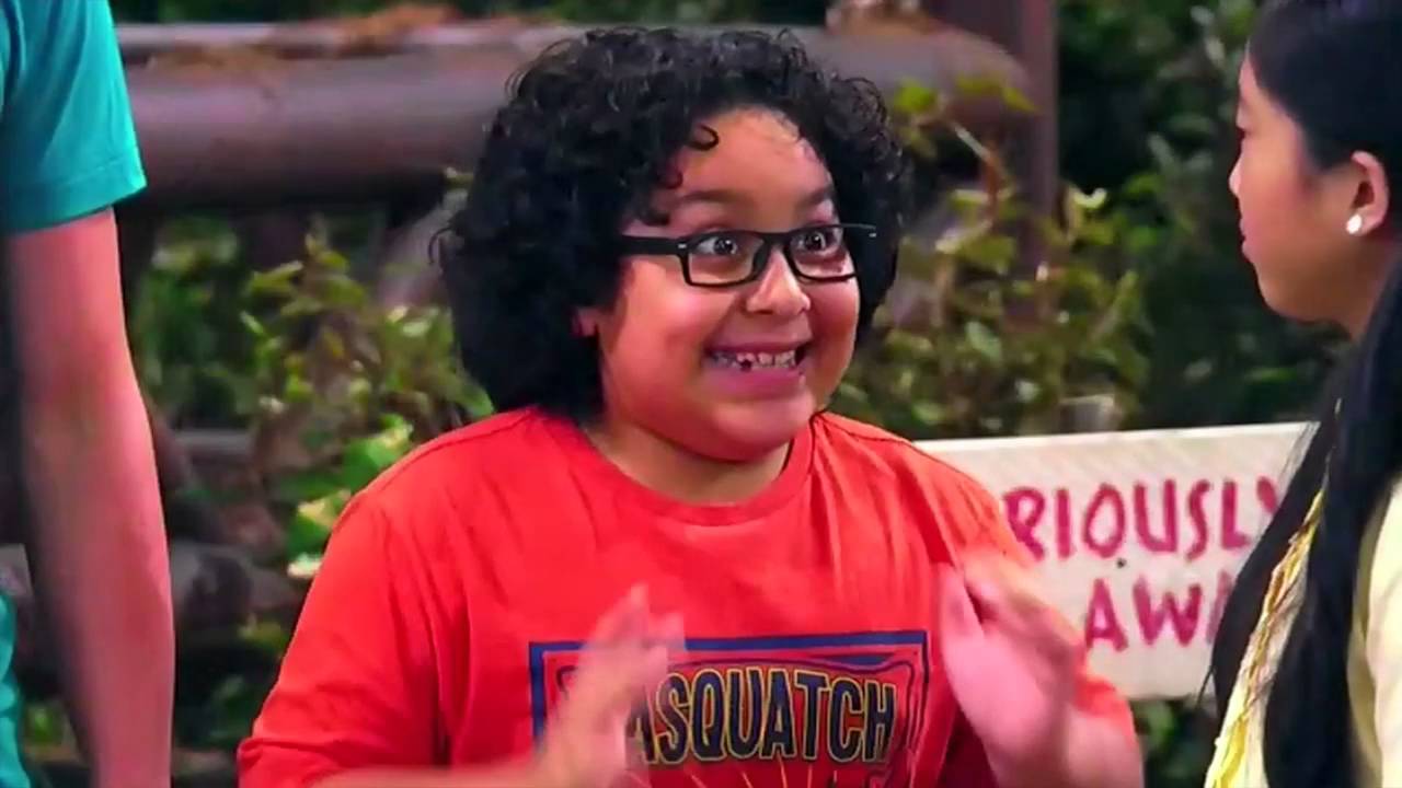 Disney Channel US - More Christmas Fa-La-La Lidays Continuity 2015 ...