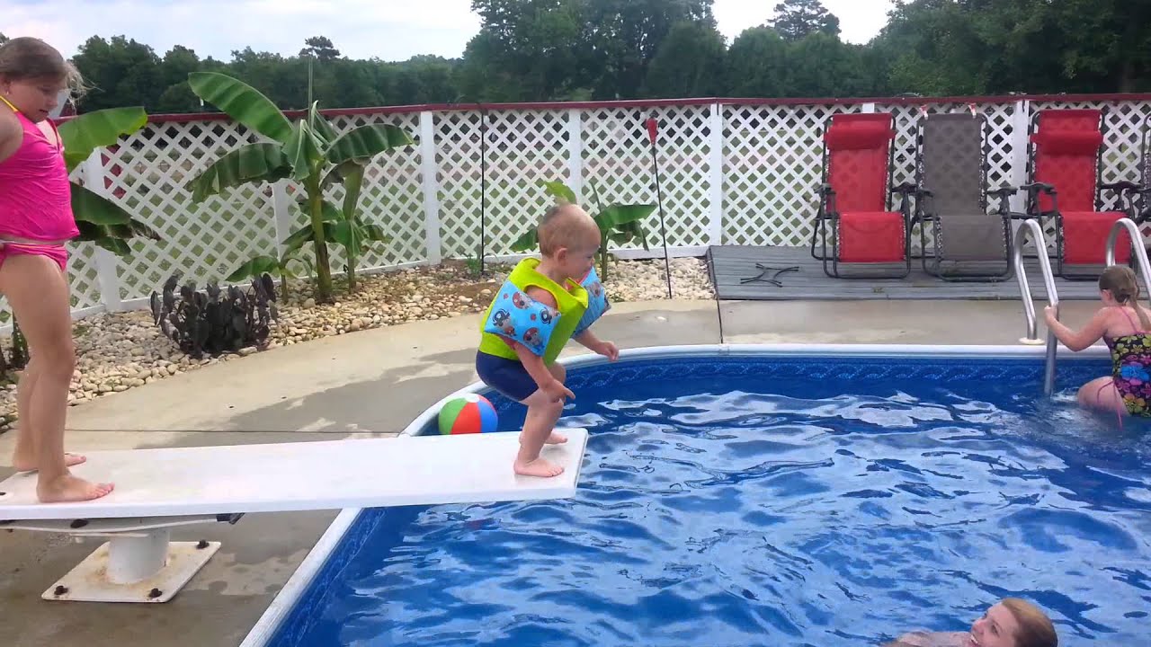 Rhys jumping in the pool - YouTube