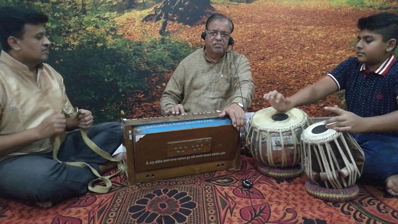 Vrindawavi Venu marathi gaulan गौळण अभंग - YouTube