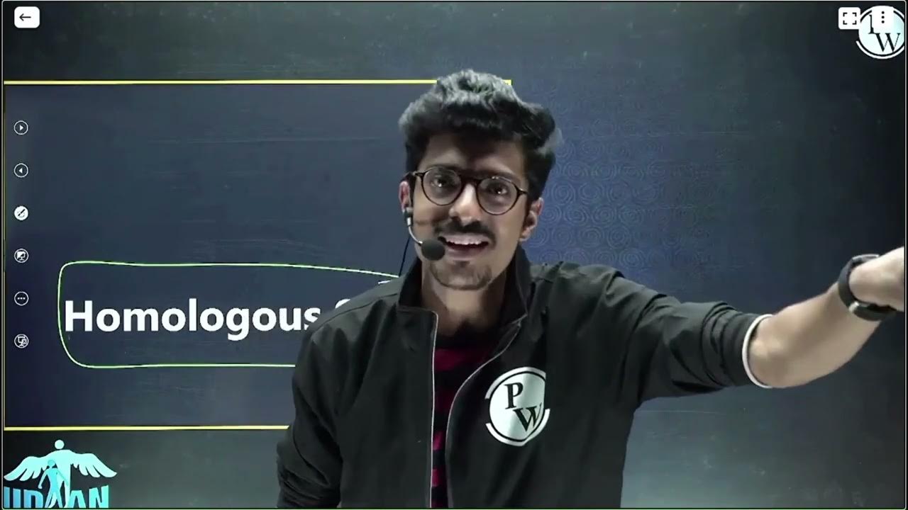 PW mai #bhajan sunil sir pta nahi kis roop mai aakar #sunilsir - YouTube