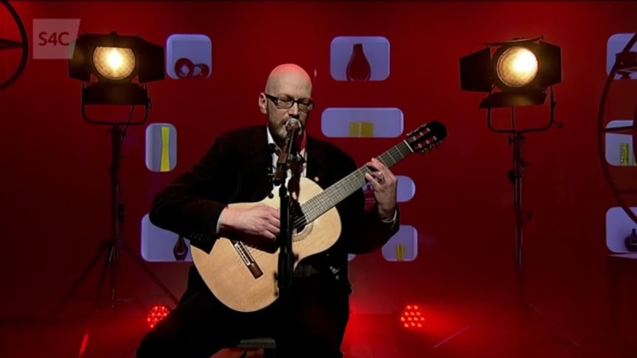 Simon Chandler - Aros Mae - YouTube