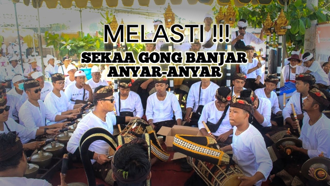 MELASTI DESA ADAT POHGADING SEKAA GONG BANJAR ANYAR-ANYAR - YouTube