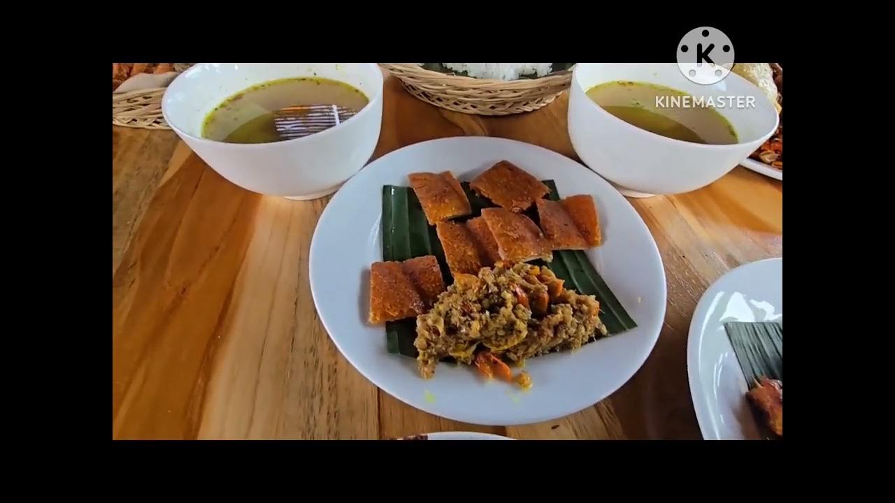 Kartono Yasa & Ayu Klinyar #kartonoyasa WARUNG BABI GULING MEN MALEN - YouTube