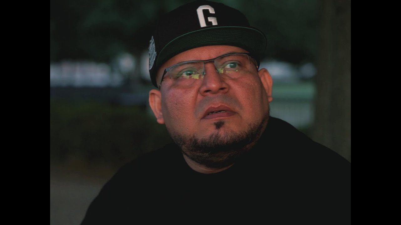 El Giga - Toxiamor (Visualizer) - YouTube