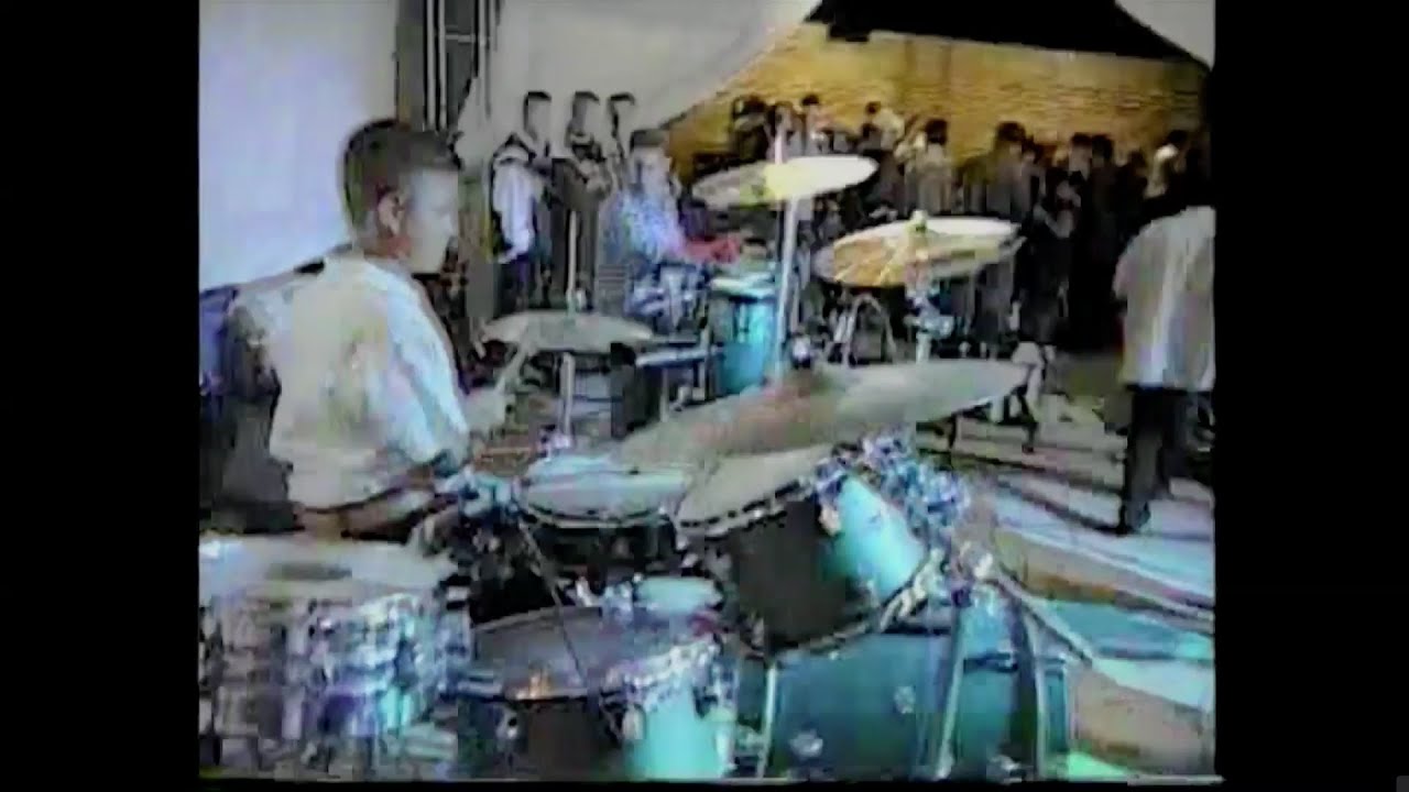 Inspiracion Norteña - Cinco De Te (Bateria) Adryan Moreno (2008) - YouTube