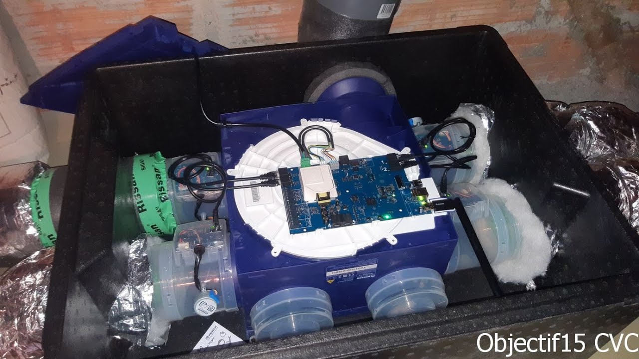 On installe une VMC Hygro B Renson Healthbox 3.0 dans un comble perdu ...