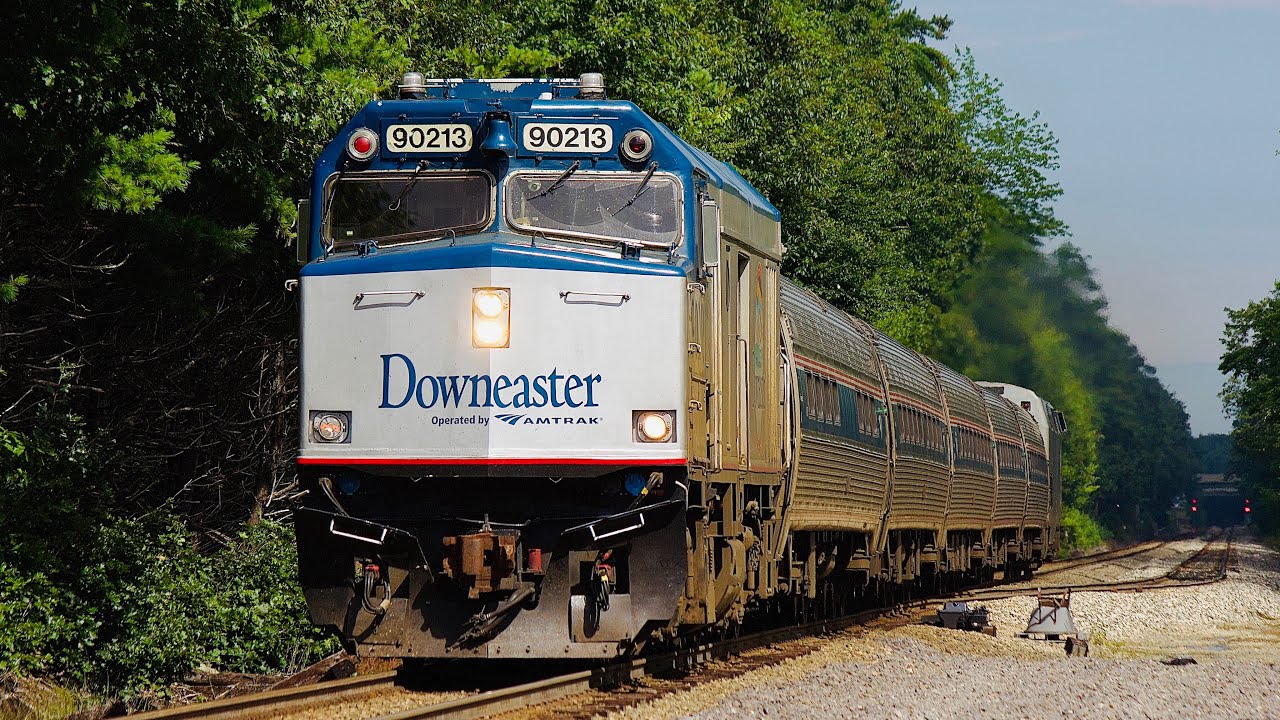 Amtrak Downeaster NPCU 90213 leading at Willie Hill Rd Wells ME 8/26 ...