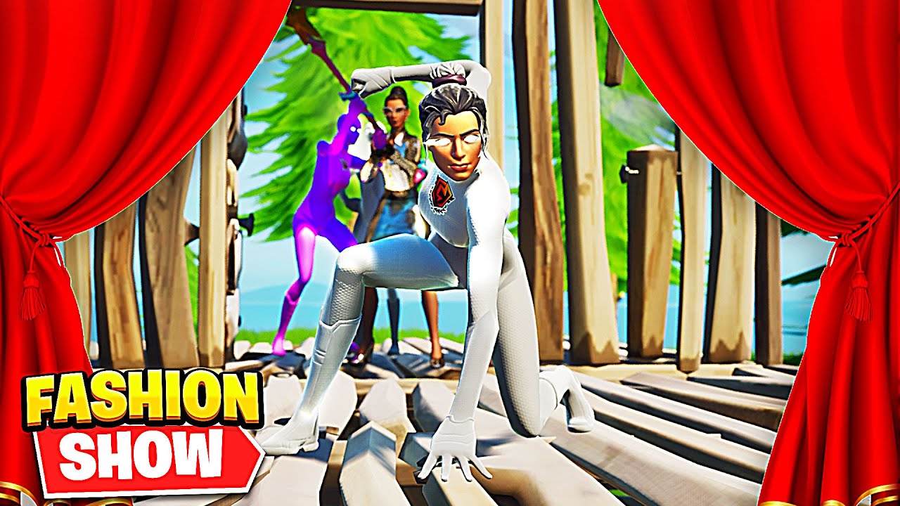 Hosting The SWEATIEST Skin Combos Fashion Show! - YouTube