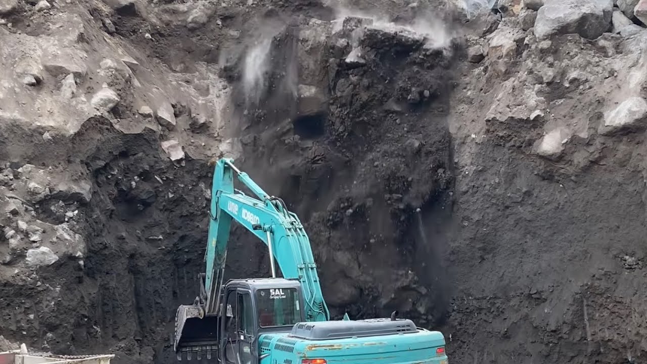 Sand mining||The heavy equipment operator was shocked that the sand ...