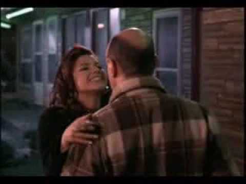 Kari Wuhrer Smoking Hot