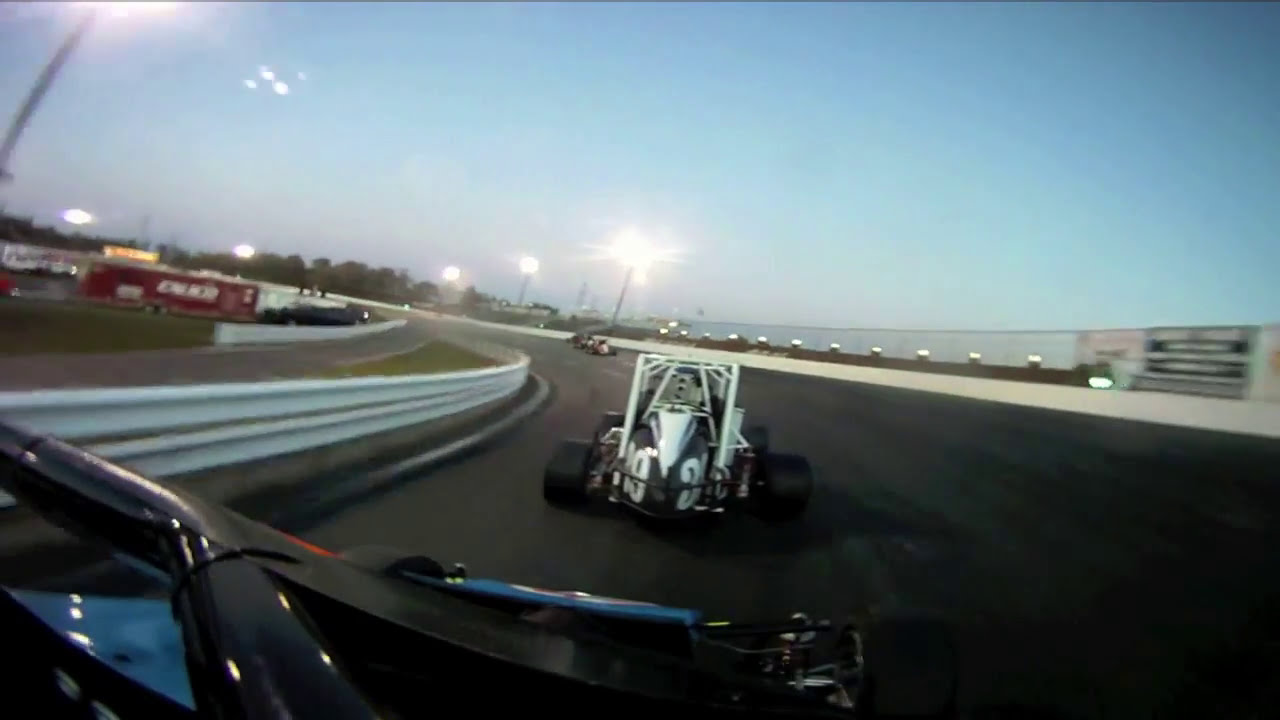 USAC Ford Focus Midget ACE Speedway - YouTube