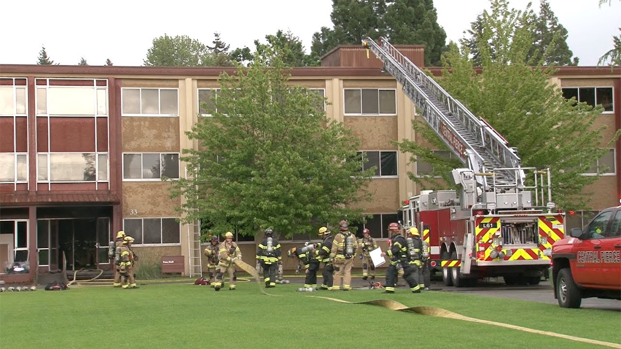 Two Alarm Structure Fire PLU Campus Parkland WA - YouTube