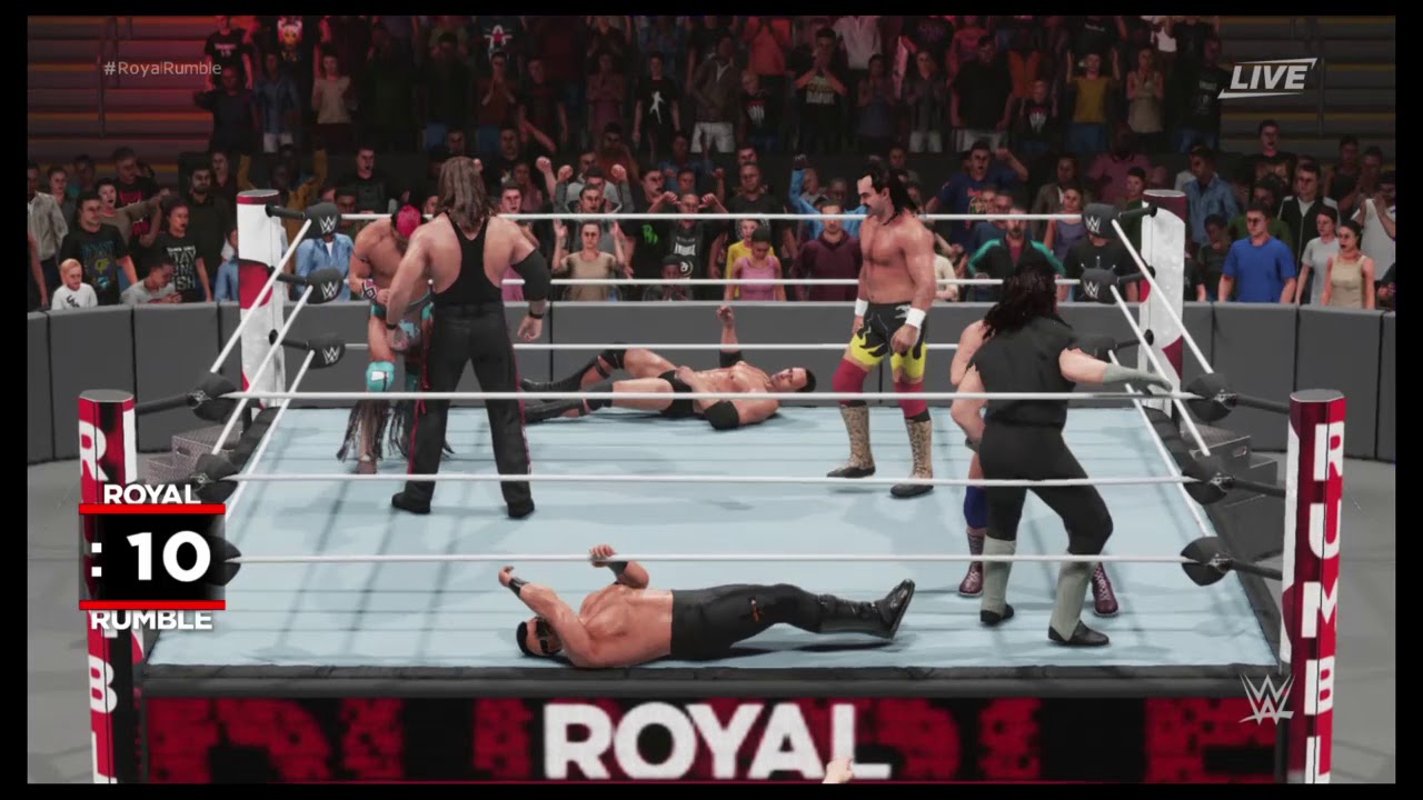 Kamala VS The Great Khali! SPLASH!! - YouTube