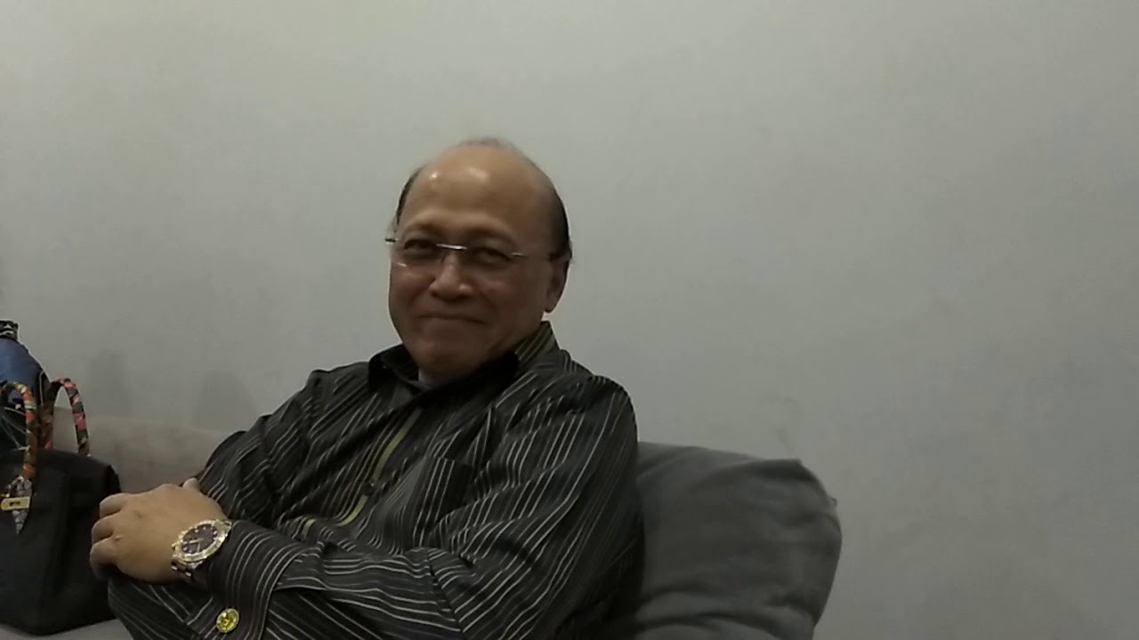 Mario Teguh berikan seminar motivasi kepada para nasabah PT Shakti ...