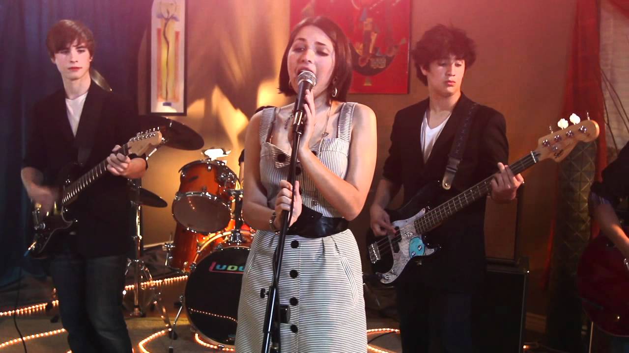 Cadence Band: I Wonder Why - YouTube