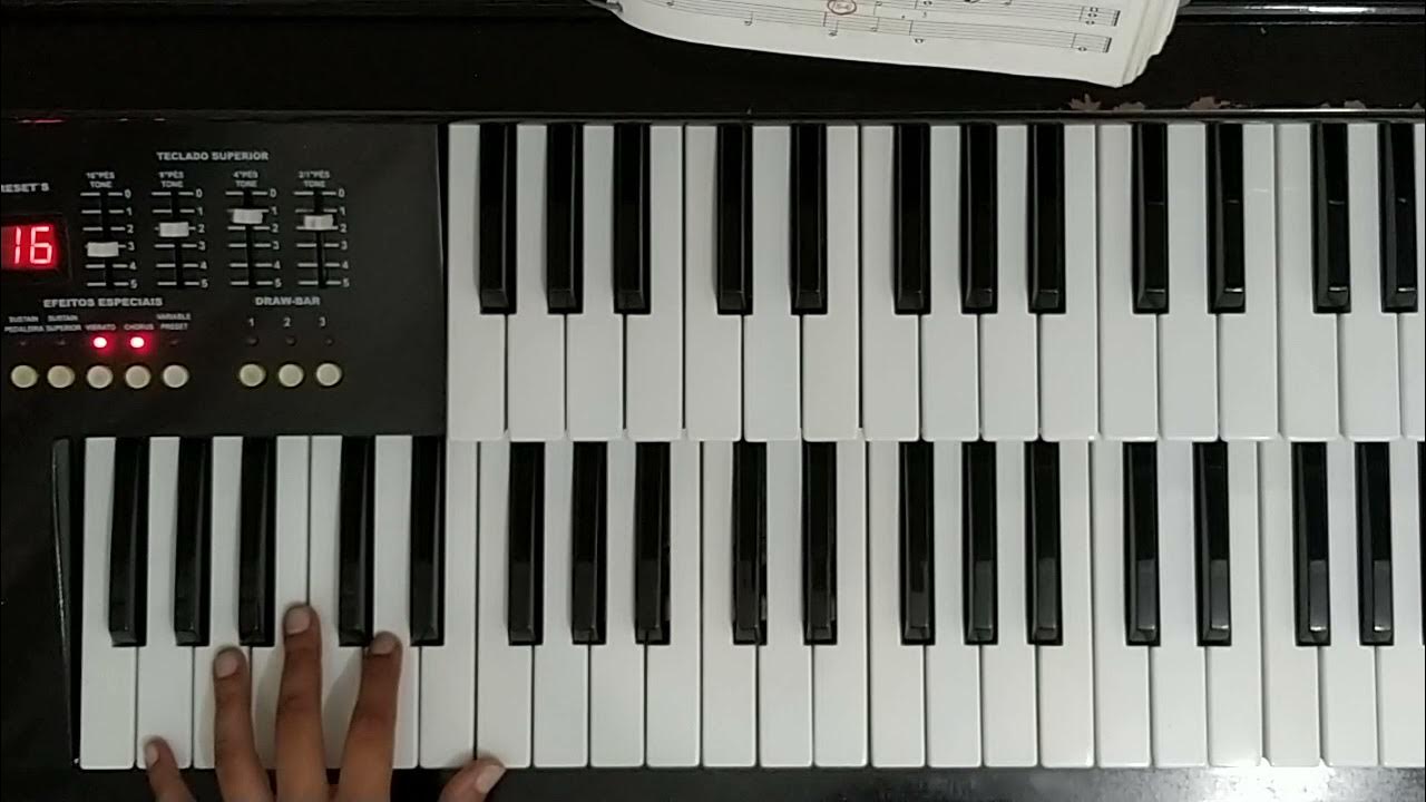 Hino 131 CCB - YouTube