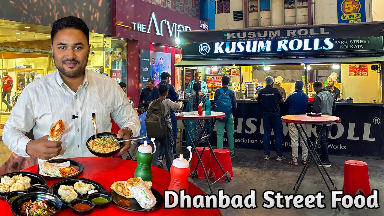 Dhanbad Street Food | Kolkata's Famous Kusum Roll | Carnival Vlog - YouTube