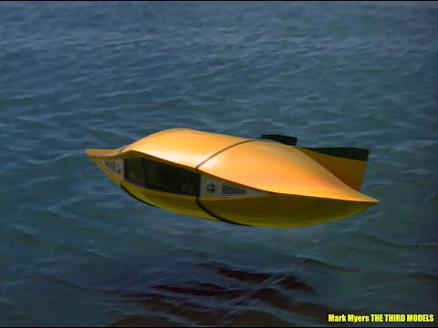 Mark Myers 1/32 Moebius Flying Sub Build. - YouTube