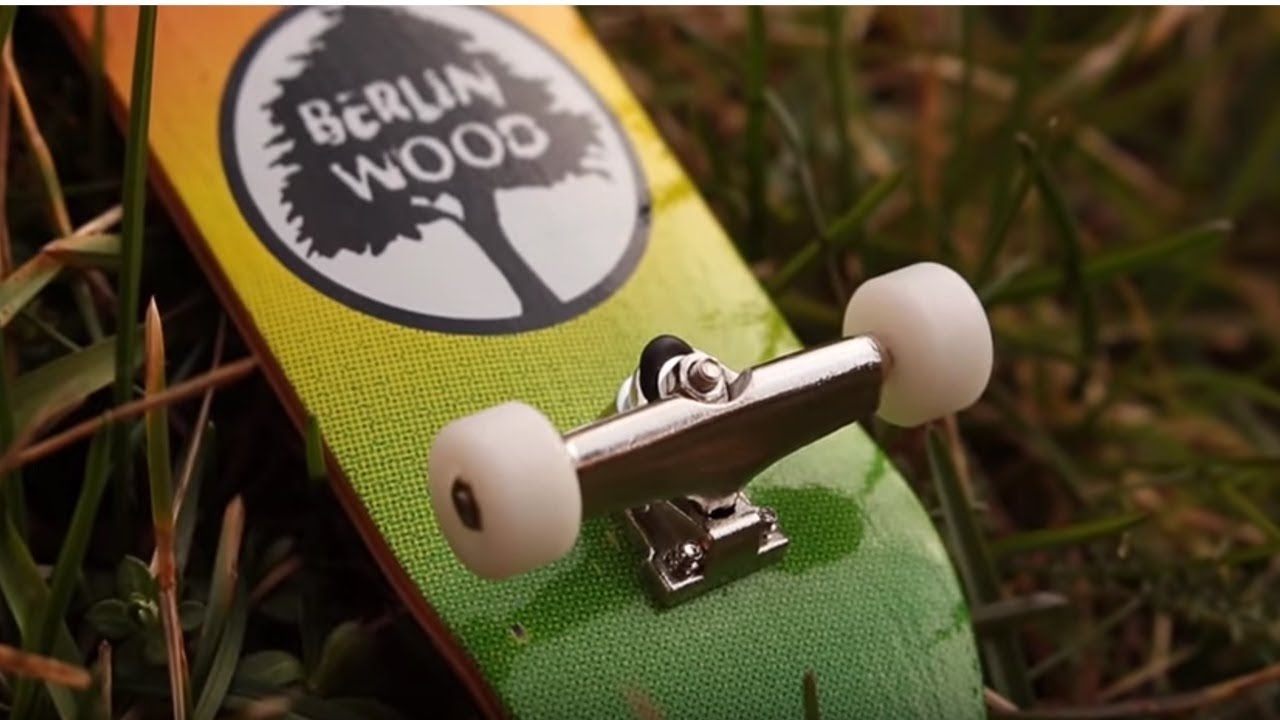 STREET FINGERBOAR PARK | Outdoor fingerpark | Fingerboard park edit ...