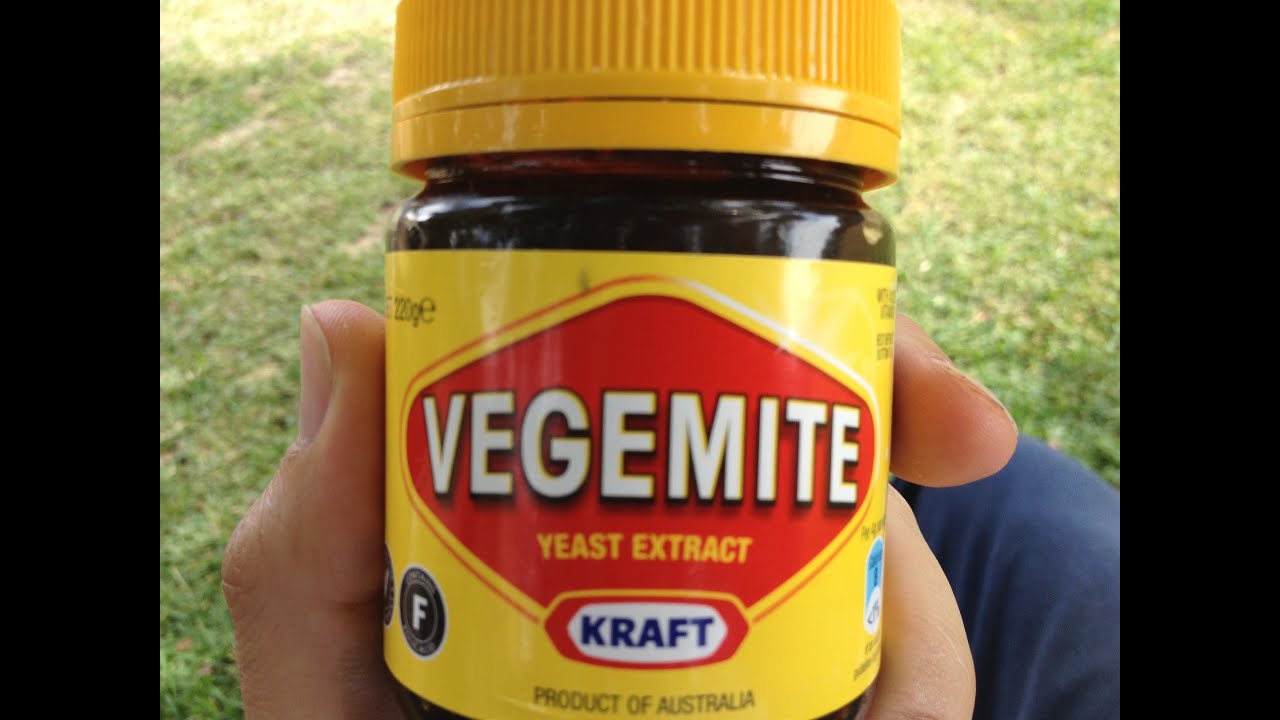 Naader & Victor Spoon Vegemite and Eat it (WTH R U Eating Ep 10) - YouTube