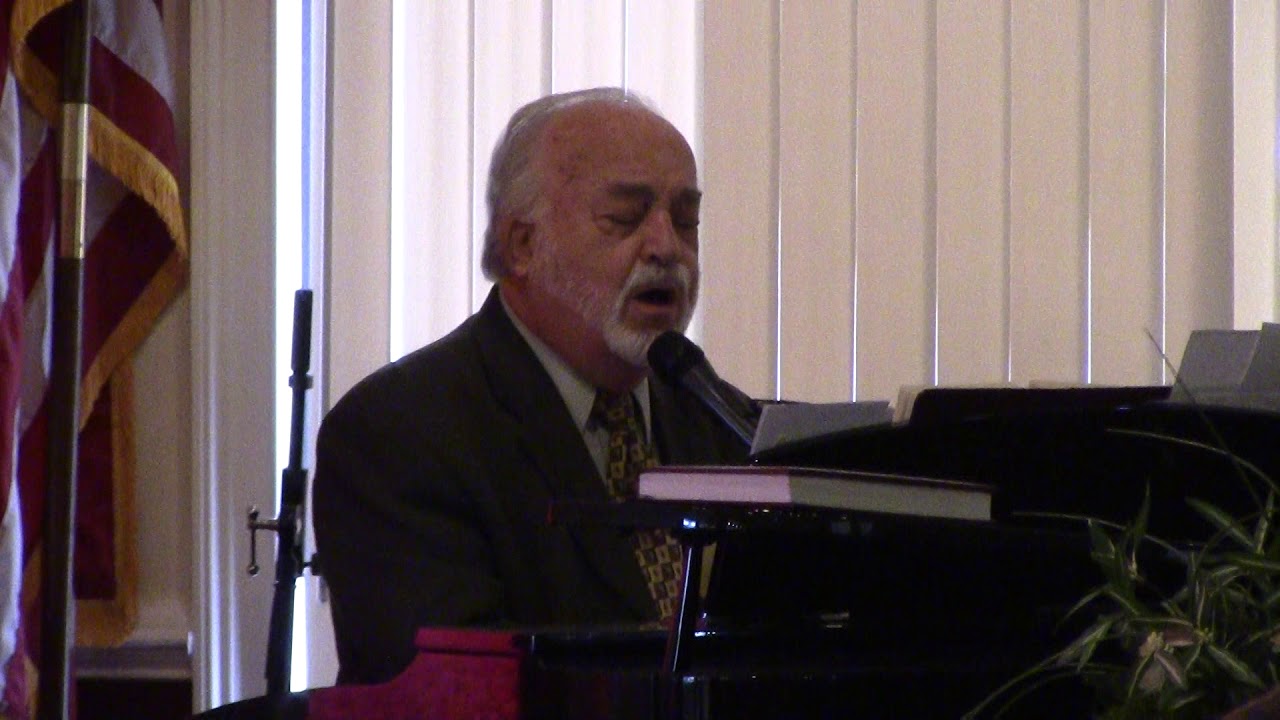 9-24-17 Pastor Gill Belec sings The Old Rugged Cross - YouTube