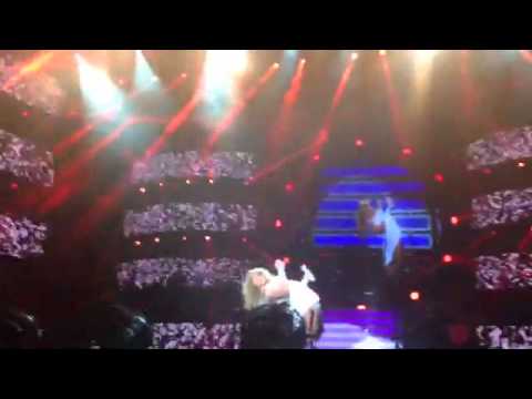 Hadise - Performans Fanta Gençlik Festivali Kayseri