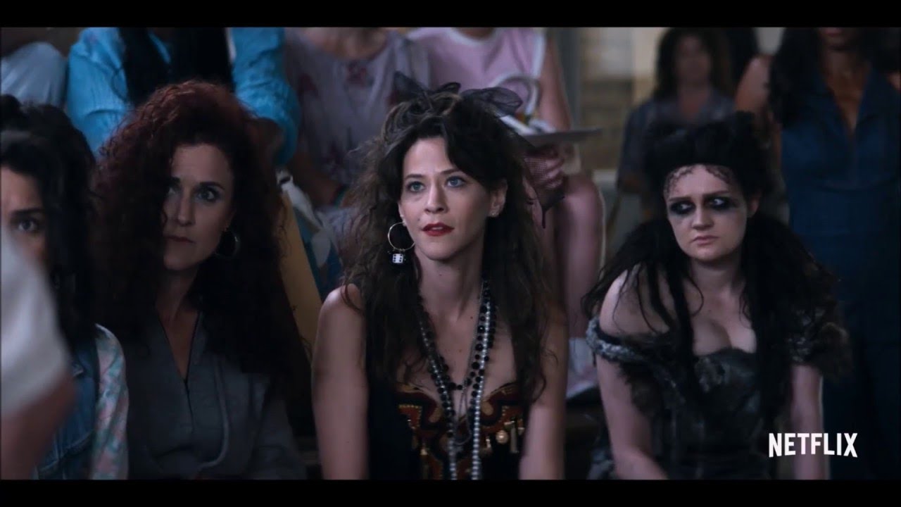 GLOW Official Featurette (HD) Alison Brie Wrestling Series - YouTube