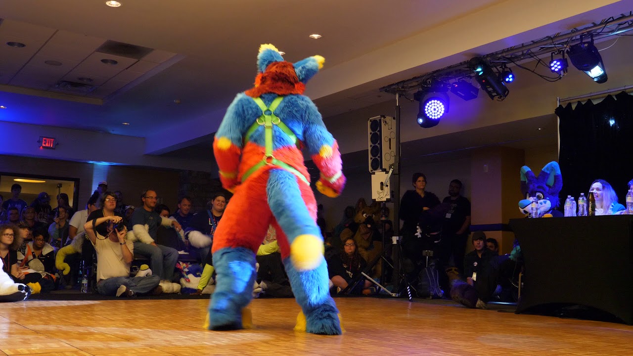 11 Alamo City Furry Invasion 2017 Fursuit Dance Competition 4k60 Spree ...