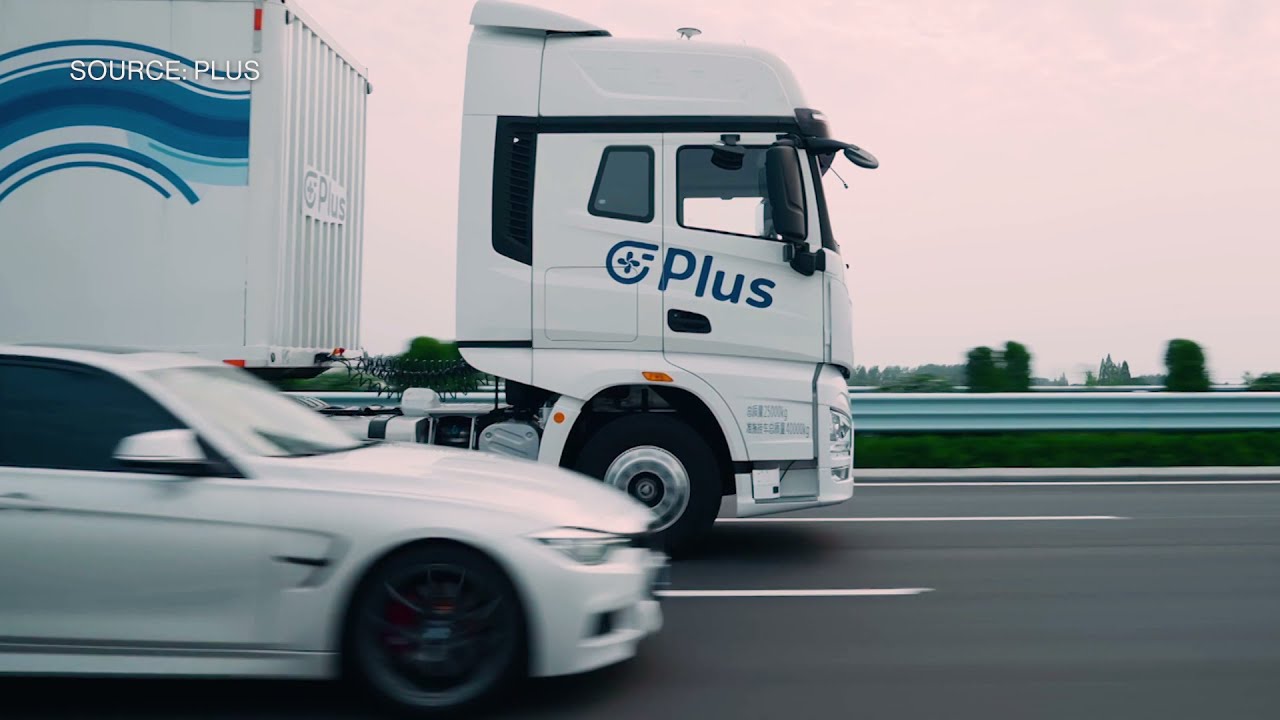 Aurora Rolls Out Self-Driving Semi Trucks - YouTube