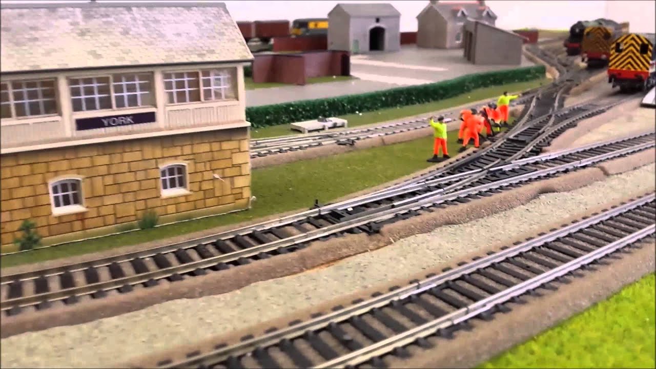 LIMA L204648 Class 73 The Bluebell Railway Dutch Livery No 73133 L44207 ...