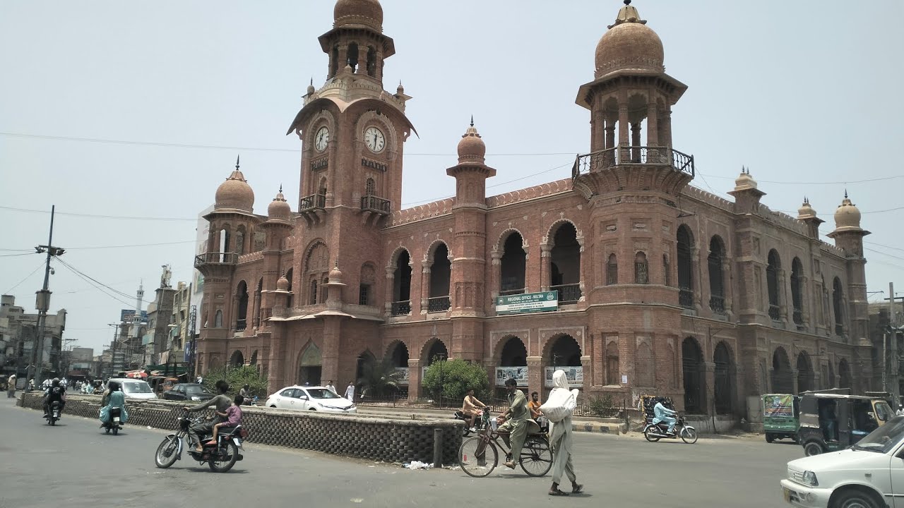 Lahore to Multan visit must watch - YouTube
