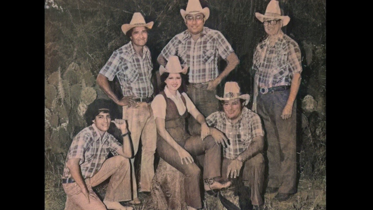 Cactus Country Band 1979 Flor del Rio exito de la semona - YouTube