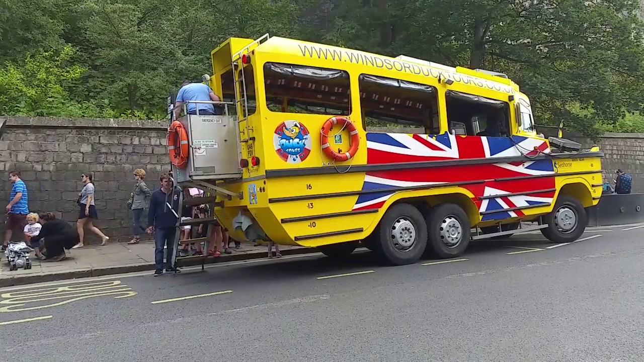 The Duck Bus in Windsor - YouTube