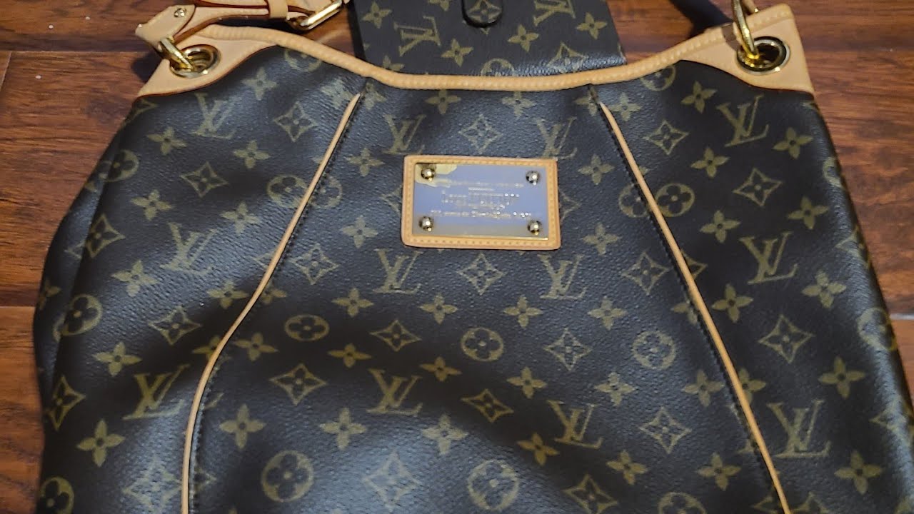 MU COLLECTION LOUIS VUITTON PURSE - YouTube