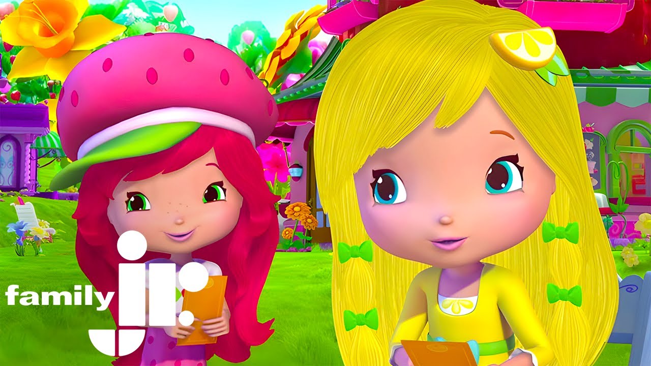 How To Play The Game! | Strawberry Shortcake | Family Jr. - YouTube