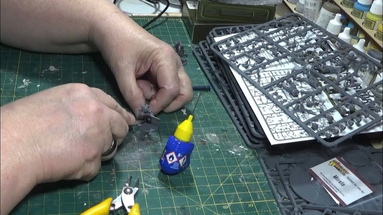 Bolt Action Figures: Building My British Airborne Vlog #1 - YouTube