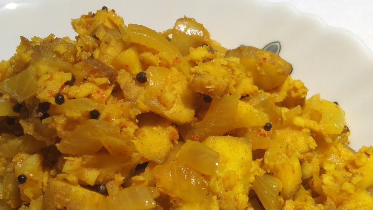 കറി കായ വെച്ച് കിടിലൻ തോരൻ/ Raw Plantain Thoran Kerala style/ Pachakaya ...
