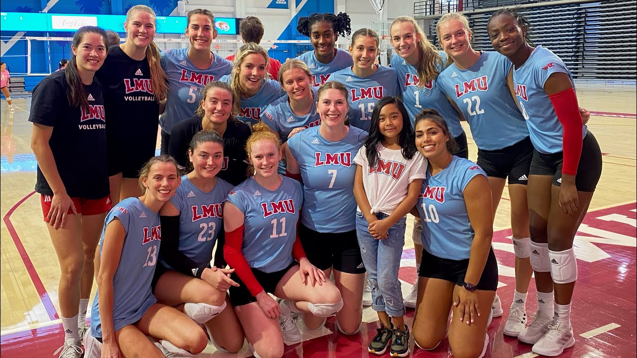 National Anthem at LMU University sung by 8 year old, Isis Mikayle ...